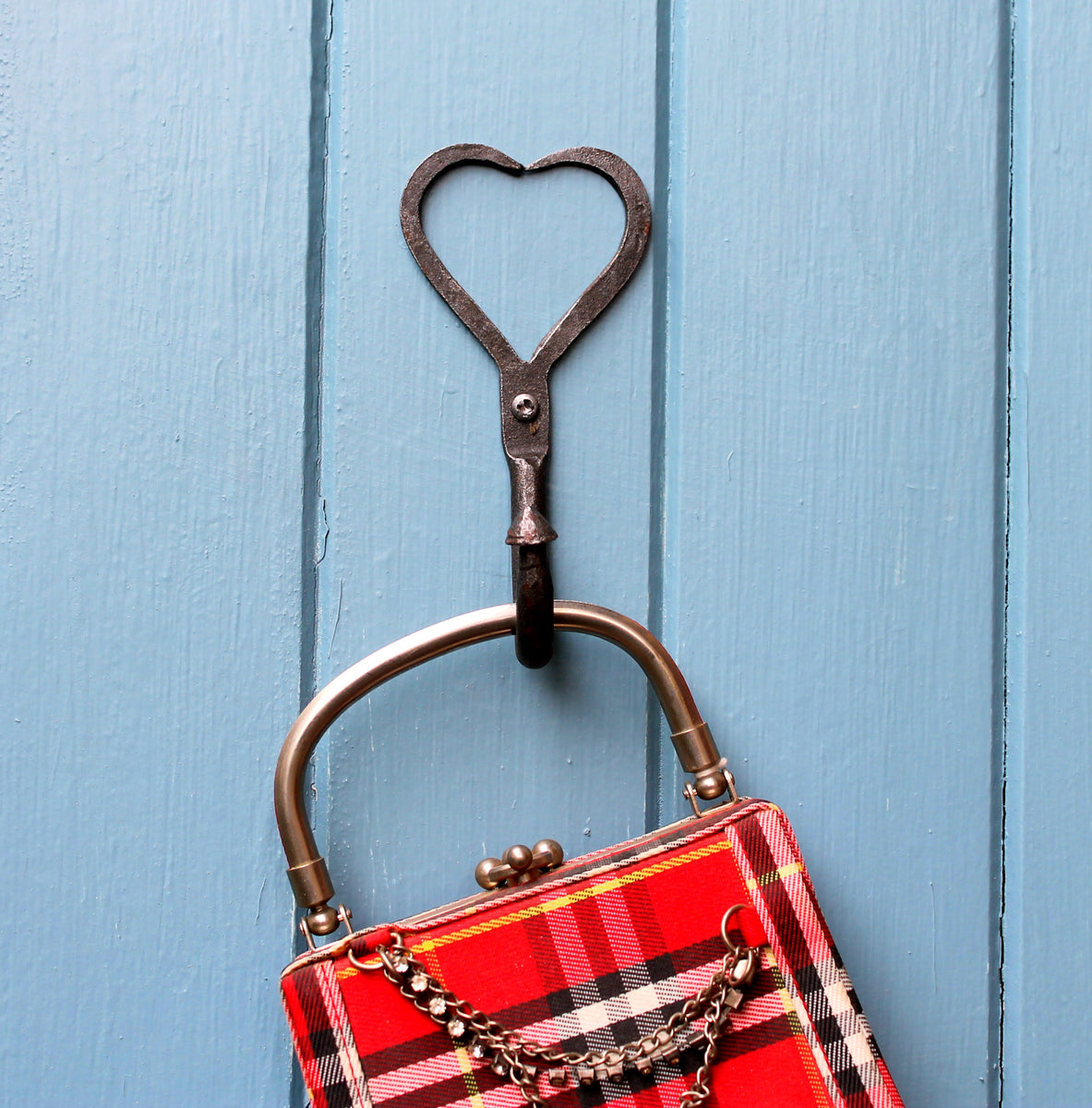 Rustic heart door or wall hook cast iron towel hook – Goodwood Originals